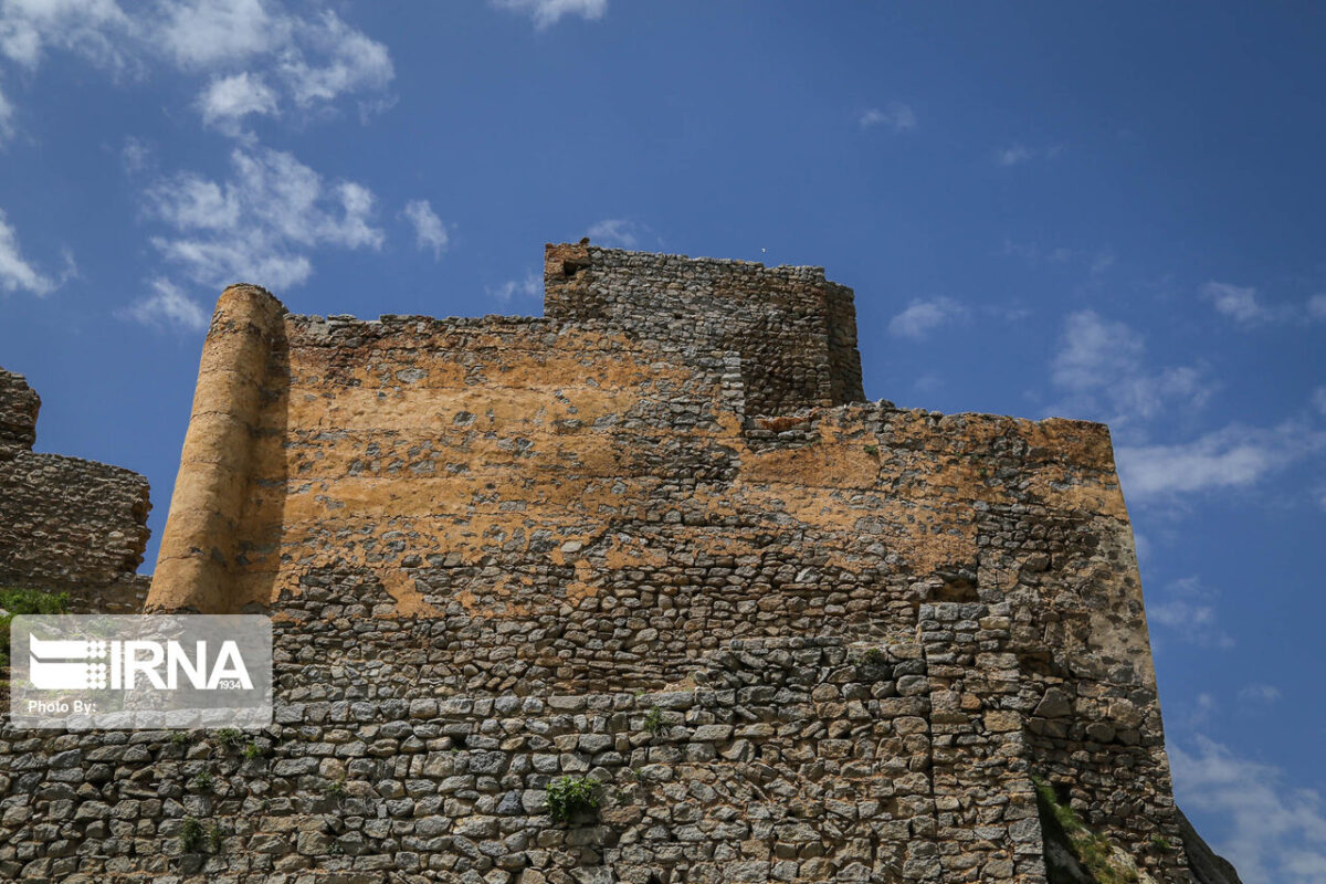 Historical Fort Of Babak In Northwestern Iran - Iran Front Page