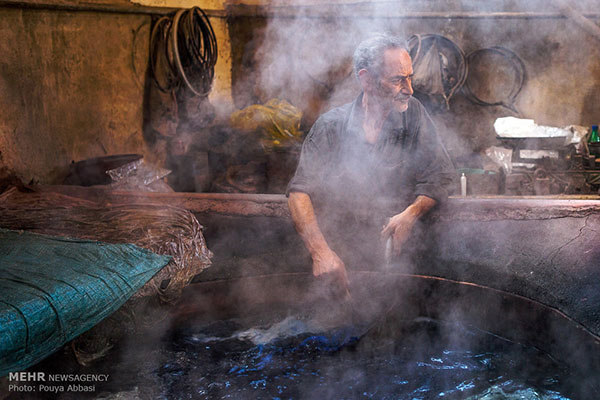 Traditional dyeing workshop (PHOTOS)