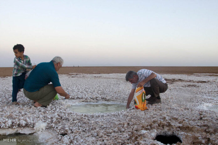 Great Salt Desert - Iran Front Page