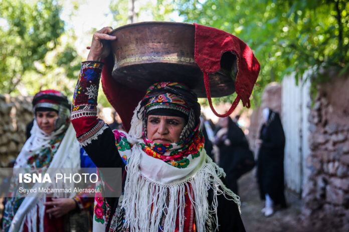 Qouch-Gozar; Traditional Ceremony For Iranian Shepherds