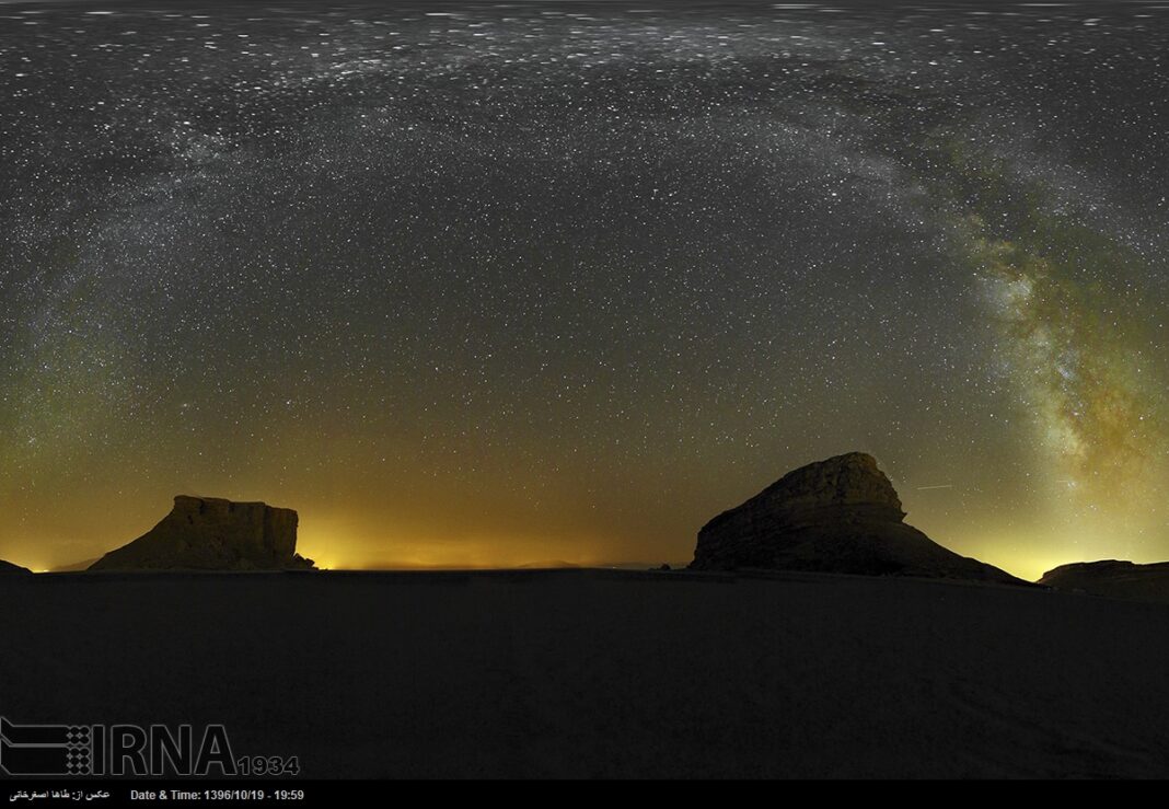 Beautiful Sky Of Iran’s Oroumiyeh At Nights