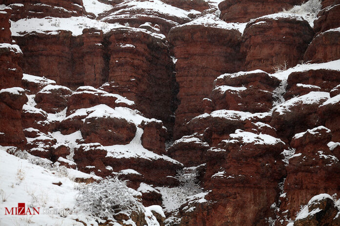 Iranian City Of Khalkhal Blanketed In Snow