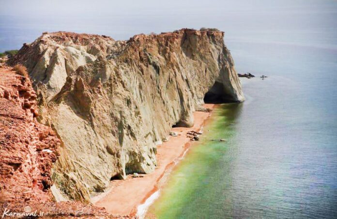 Iran’s Lovely Beaches In Photos
