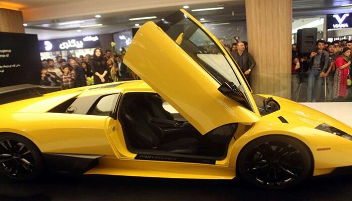 Iranian Car Designer Builds Nice Copy Of Lamborghini - Iran Front Page