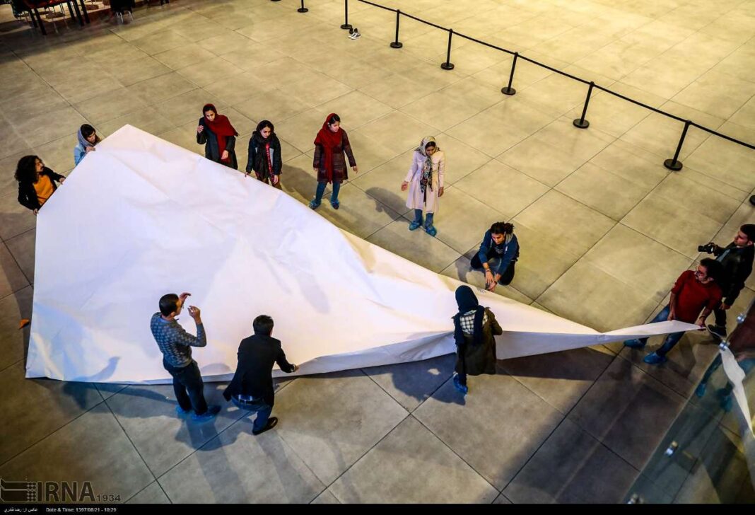 Iran’s Largest Origami Structure Folded In Shiraz - Iran Front Page