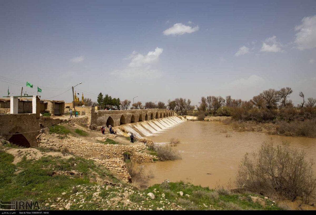 Water Flowing Again Beneath Ancient Barrage In Southern Iran - Iran ...