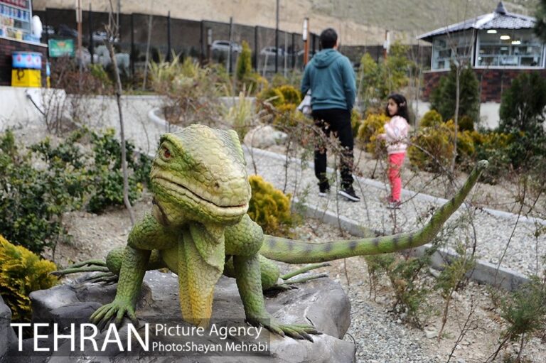 Giant Insects Park Launched In Tehran - Iran Front Page