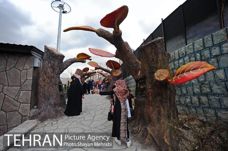 Giant Insects Park Launched In Tehran - Iran Front Page