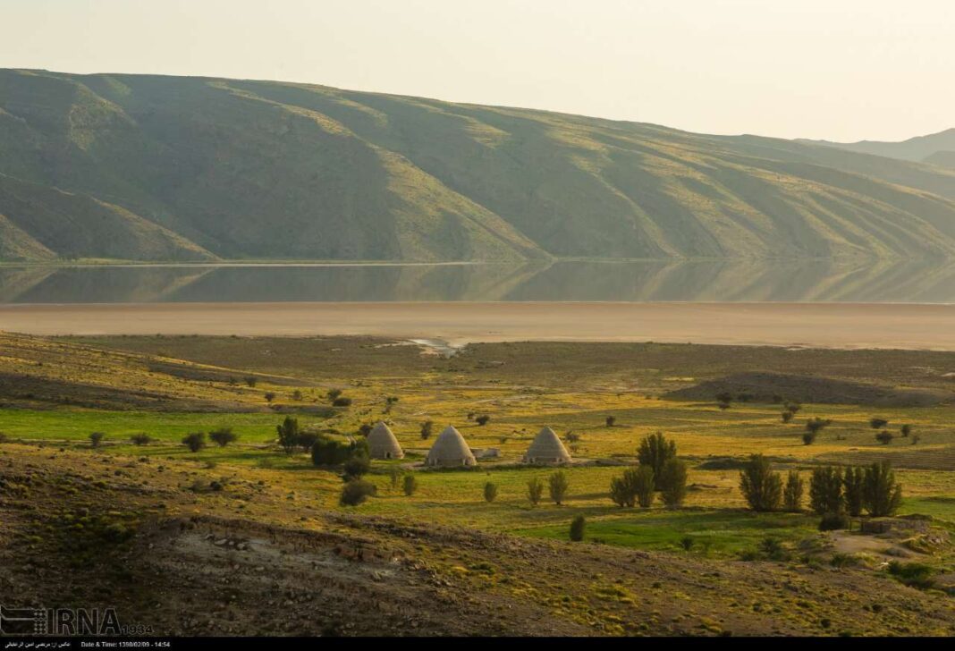 Iran’s Beauties In Photos: Traditional Reservoirs Of Larestan - Iran ...