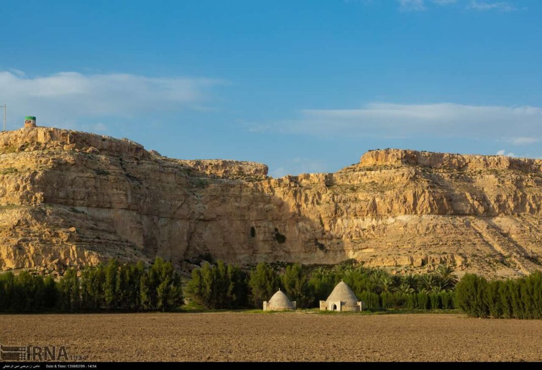 Iran’s Beauties In Photos: Traditional Reservoirs Of Larestan - Iran ...