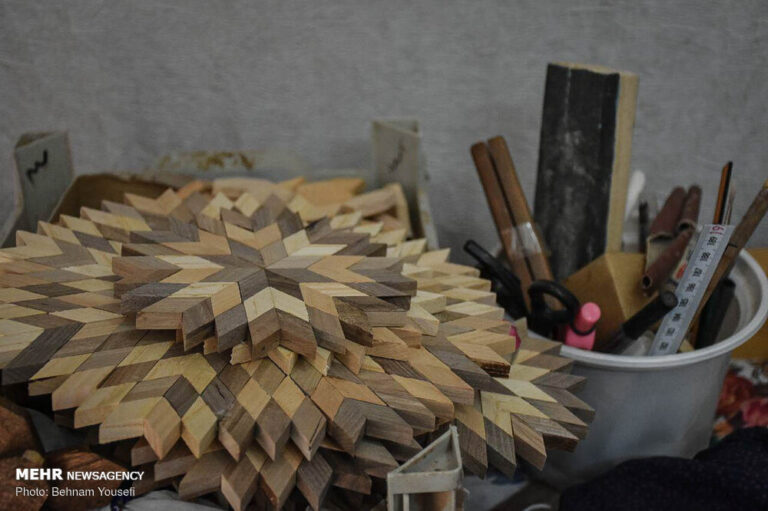 Geometric Art Of Girih Revived In Iran After A Century - Iran Front Page