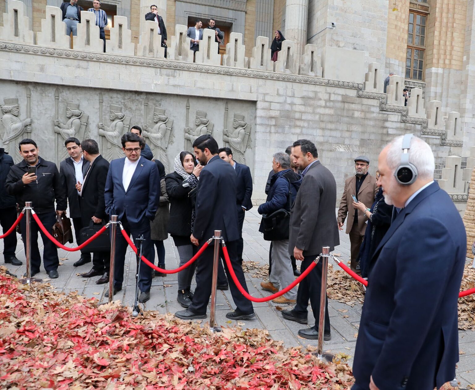 Autumn Festival At National Garden Of Tehran - Iran Front Page