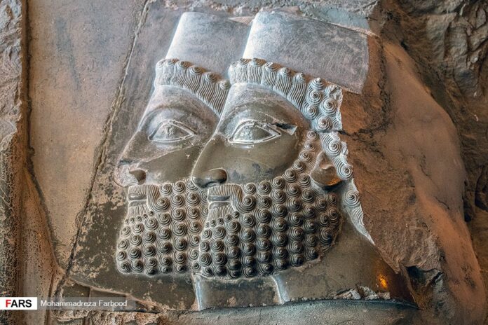 Persian Architecture In Photos: Reliefs Of Persepolis - Iran Front Page