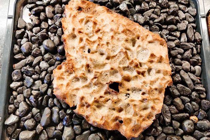 Sangak | Iranian Sangak Bread - Iran Front Page