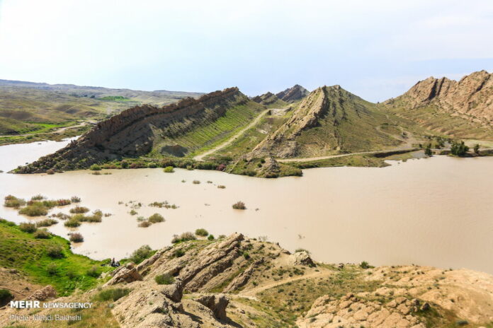 In Pictures: Kebar Dam Full To Capacity - Iran Front Page
