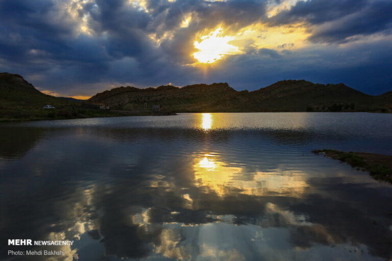 In Pictures: Kebar Dam Full To Capacity - Iran Front Page
