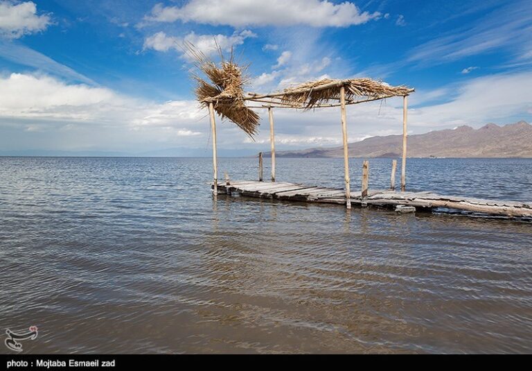 Iran’s Beauties In Photos: Urmia Lake In Spring - Iran Front Page