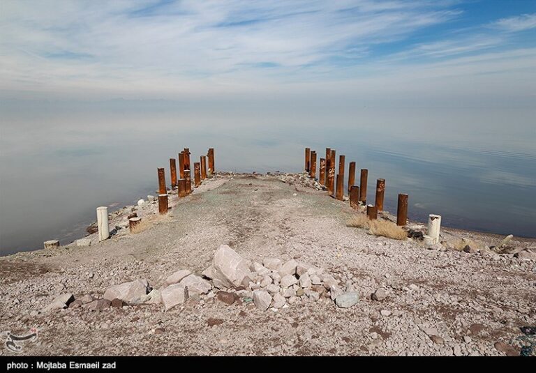 Iran’s Beauties In Photos: Urmia Lake In Spring - Iran Front Page