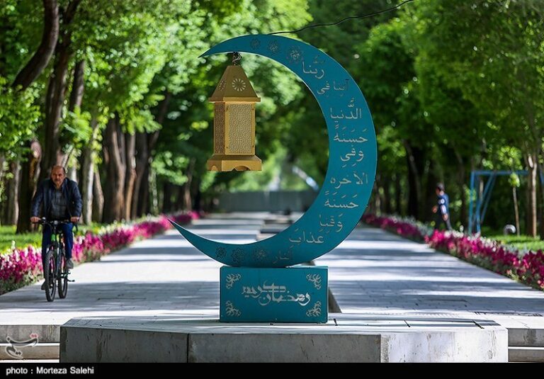 Iran's Beauties In Photos: Isfahan In Spring - Iran Front Page