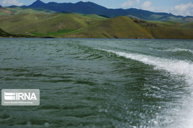 Iran's Beauties In Photos: Vahdat Dam Of Kurdistan - Iran Front Page