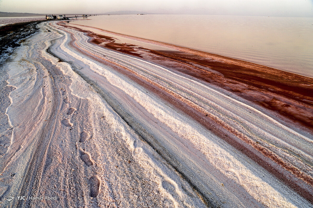 Iran In Photos: Water In Howz Soltan Lake Turns Red - Iran Front Page