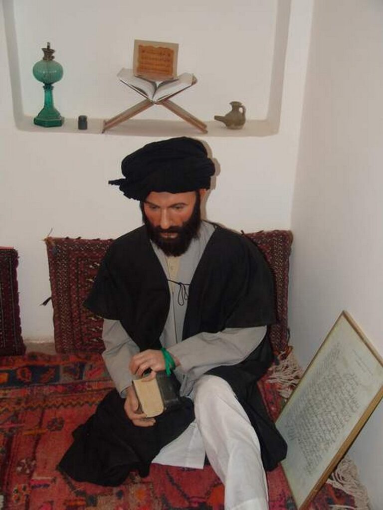 Vali Castle In Western Iran, Iconic Symbol Of Indigenous Culture - Iran ...