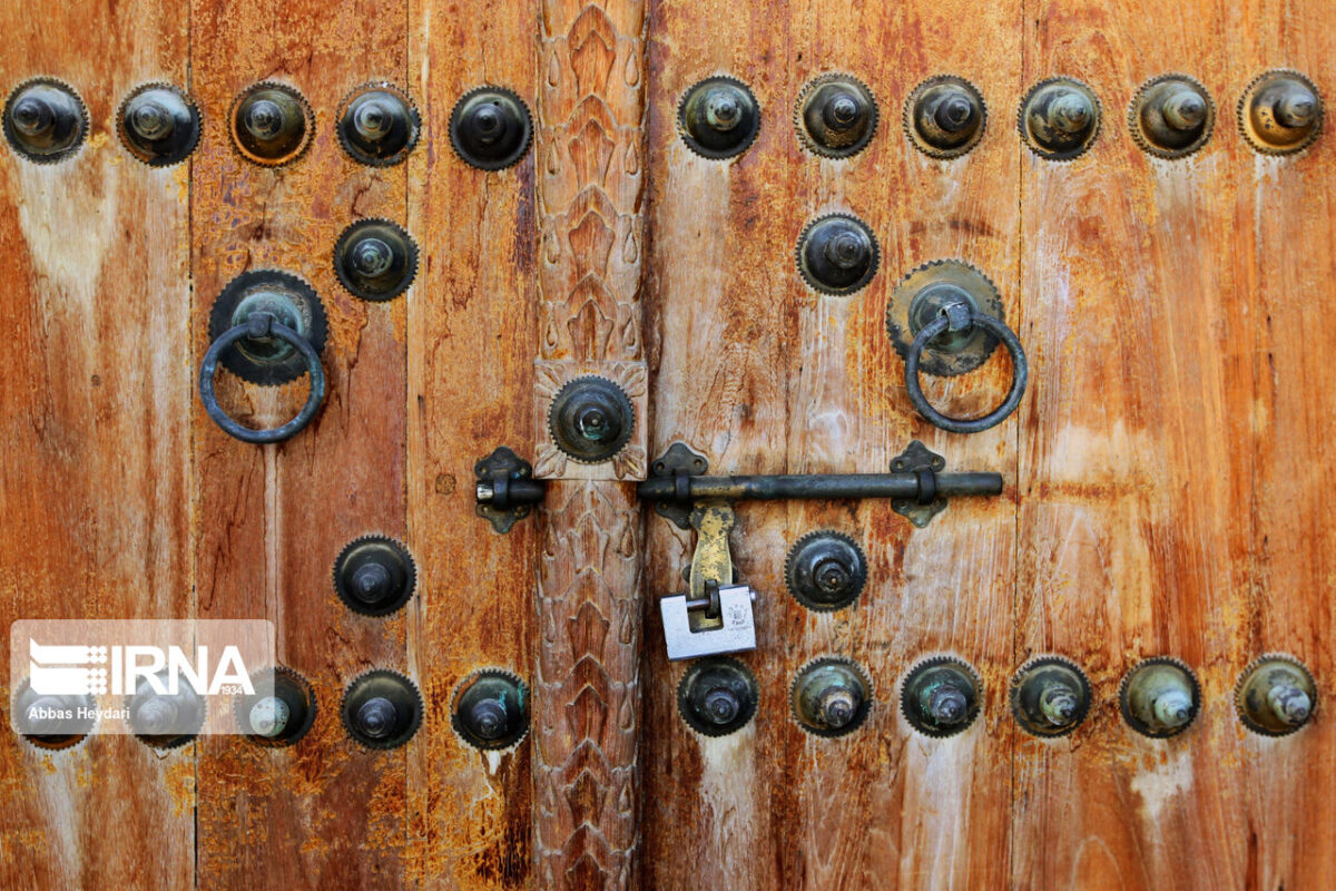 Door Knocker; A Less-Known Part Of Persian Architecture - Iran Front Page