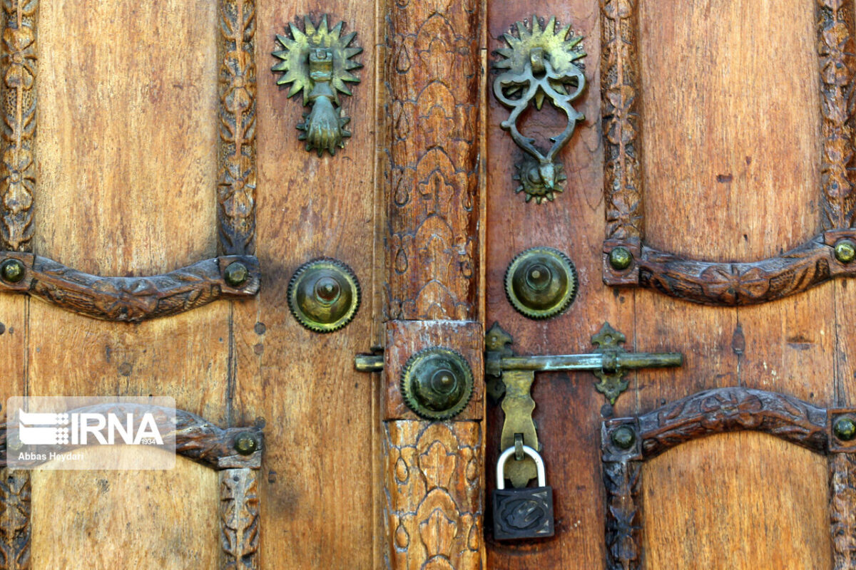 Door Knocker; A Less-Known Part Of Persian Architecture - Iran Front Page