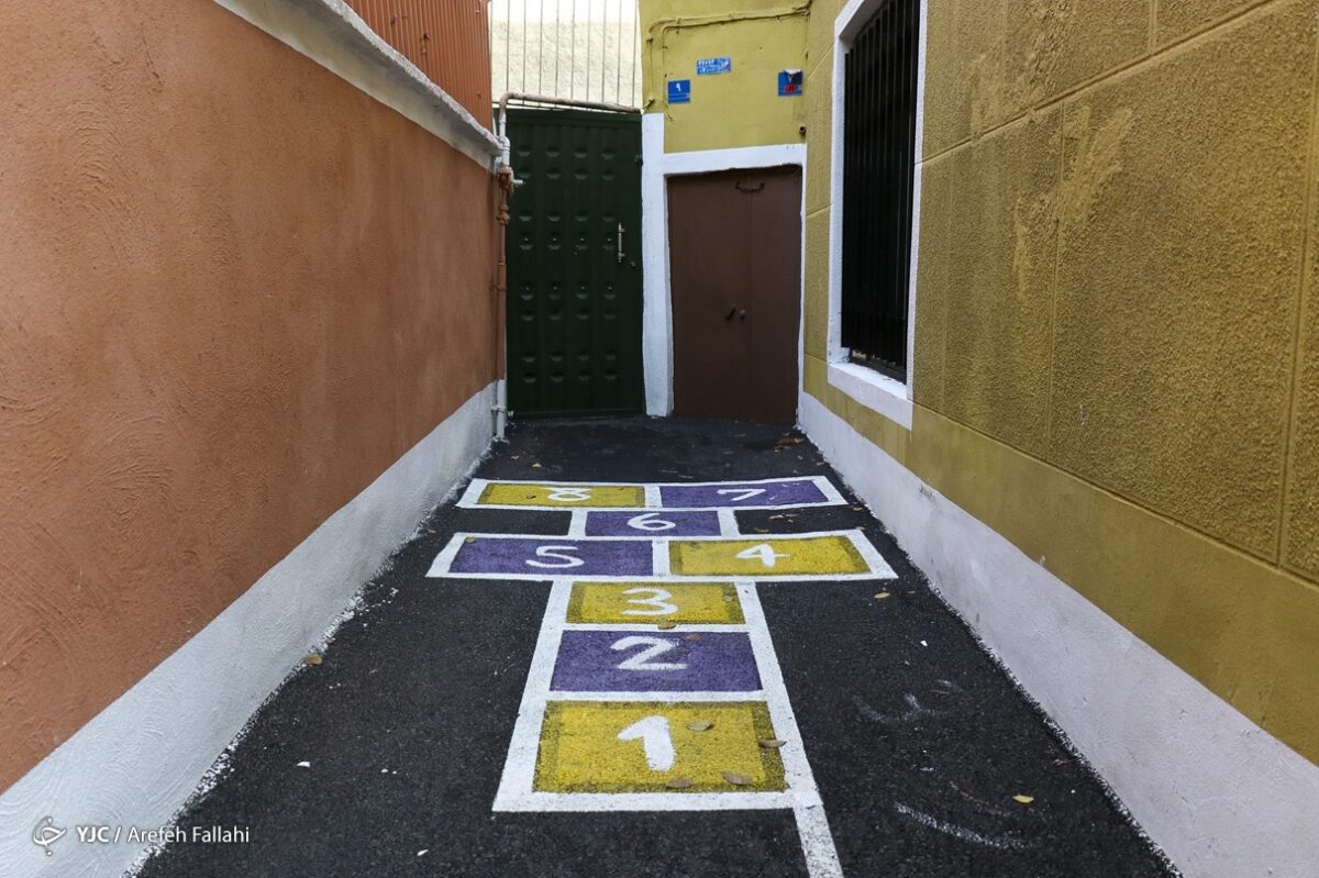 Tehran's Old Alleys Get New 'Colourful' Life - Iran Front Page