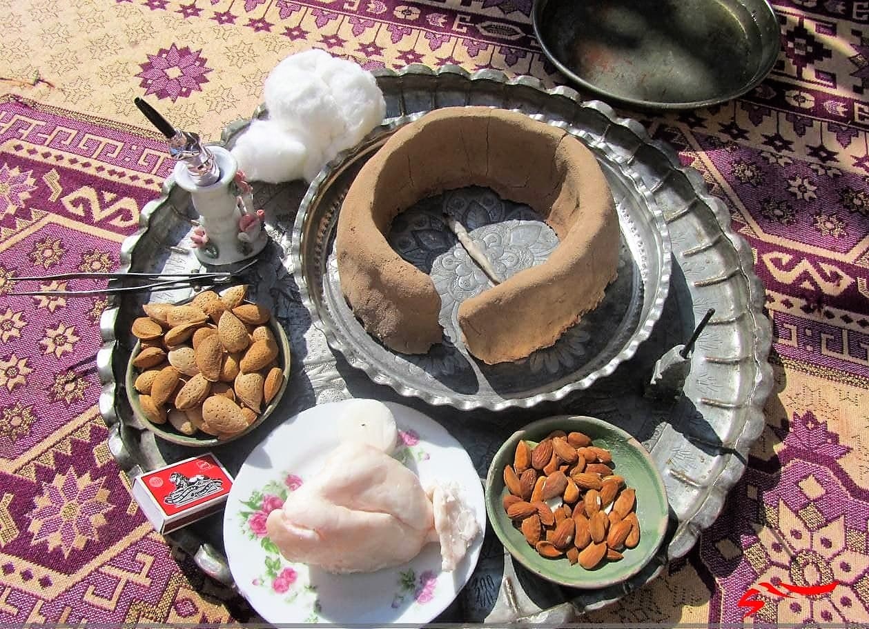 Sormeh and Telli; Two Traditional Cosmetics Made in Iran's Shahroud ...