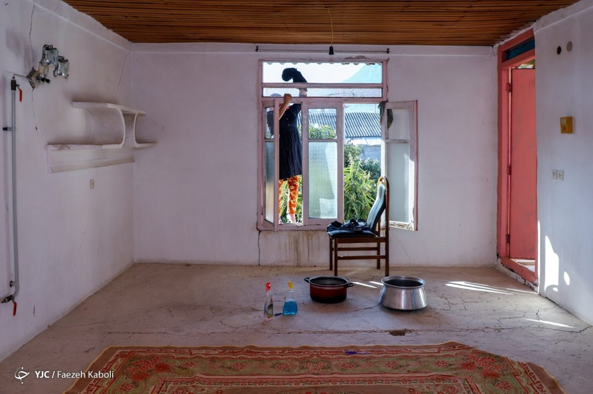 Pics: Iran Villagers Begin Spring House Cleaning Before Nowruz - Iran ...