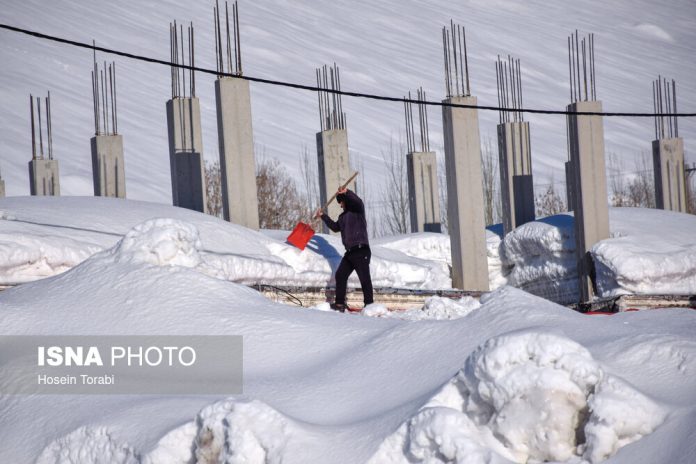 Height Of Snow Surpasses 2 Meters In Western Iranian County - Iran ...