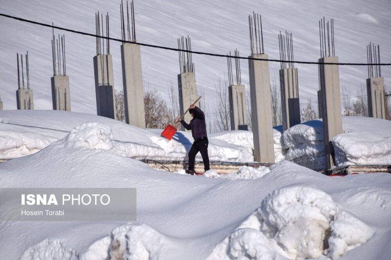 Height Of Snow Surpasses 2 Meters In Western Iranian County - Iran ...