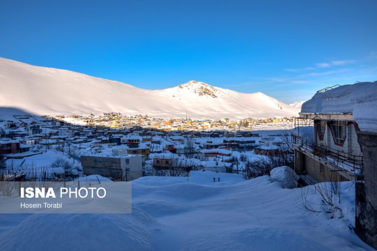 Height Of Snow Surpasses 2 Meters In Western Iranian County - Iran ...