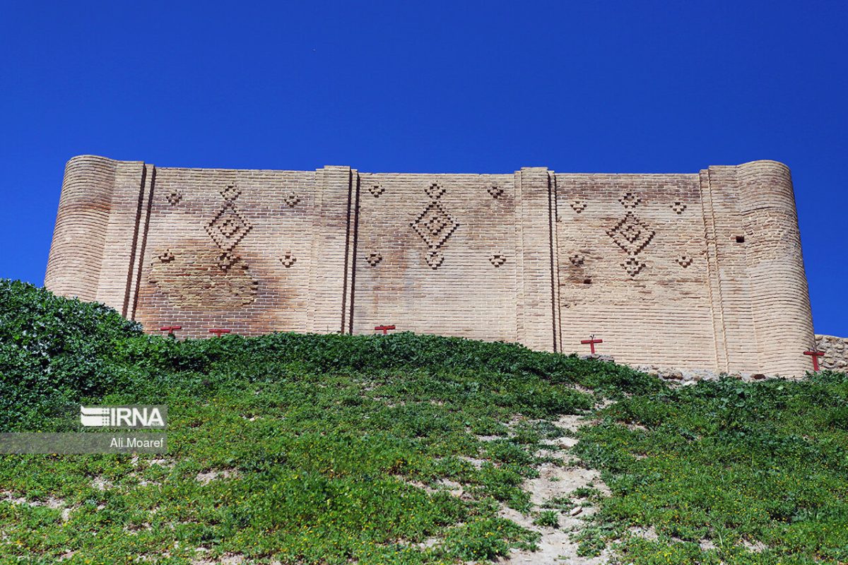 Iran Tourism: Izeh, City Of Ancient Stone Inscriptions, Rock-carvings ...