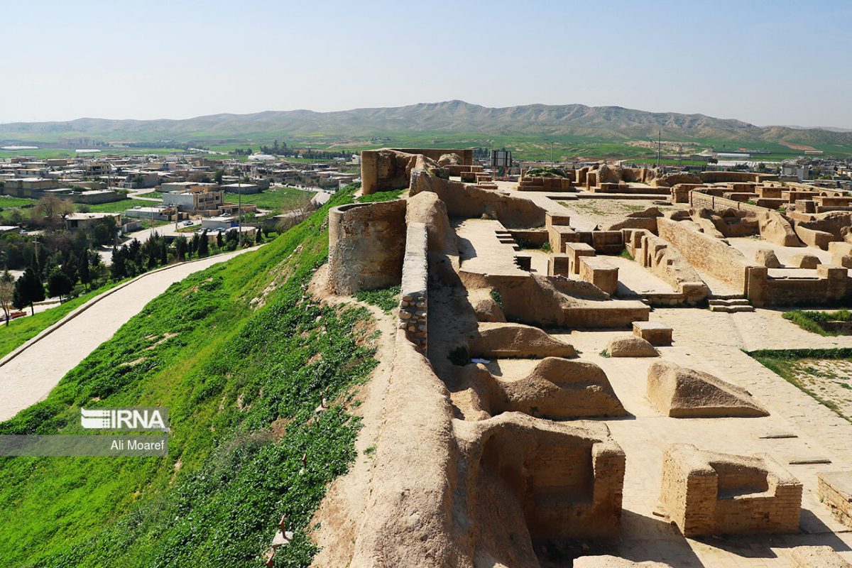 Iran Tourism: Izeh, City Of Ancient Stone Inscriptions, Rock-carvings ...