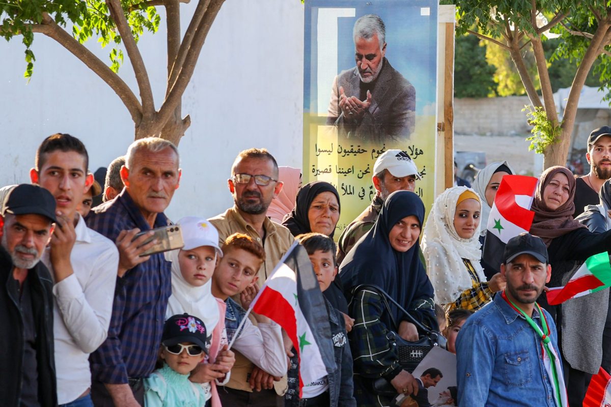 Syrian People, Clerics Welcome Iranian President Raisi At Holy Shrine ...