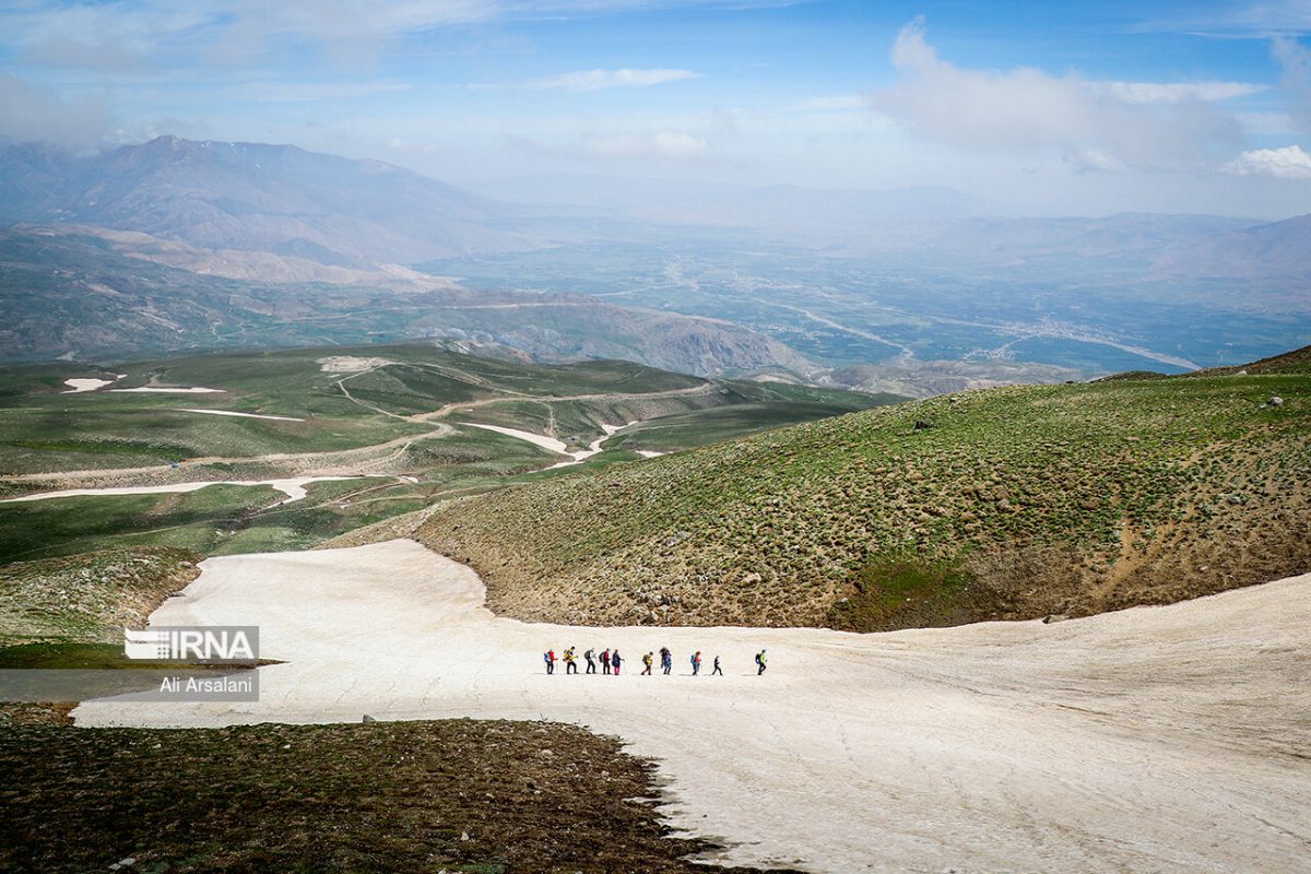 Iran Tourism: Cold In Summer - Iran Front Page