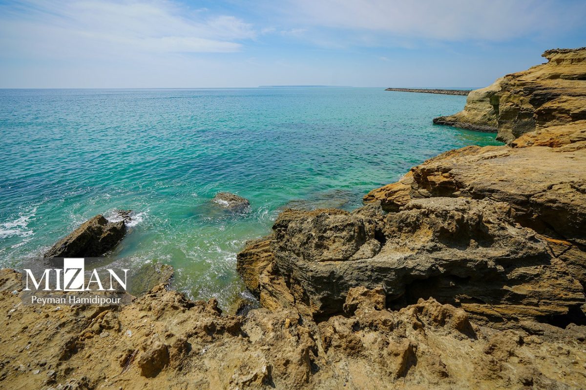Iran Tourism: Beautiful Beach Of Pozm Bay In Sistan And Baluchestan ...